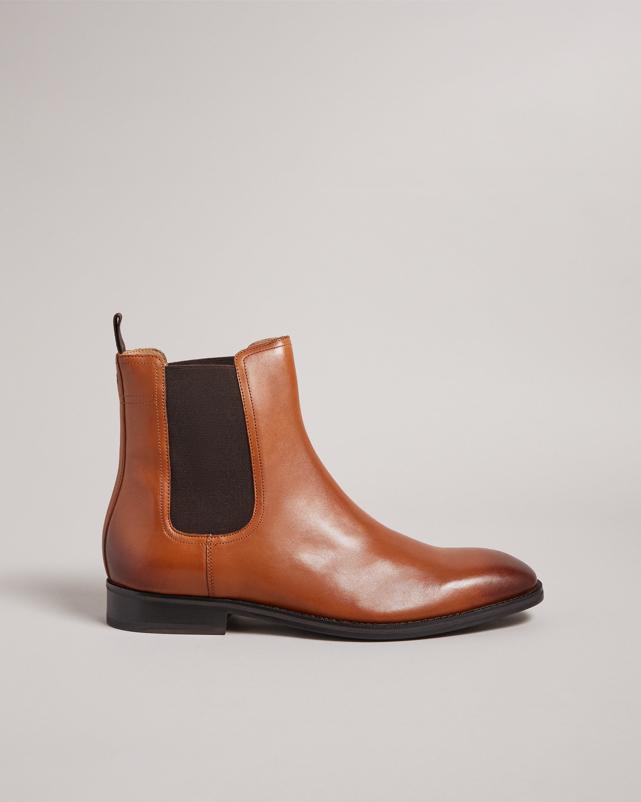 Ted Baker UAE | Women's and Men's Clothing Online – Ted Baker.ae